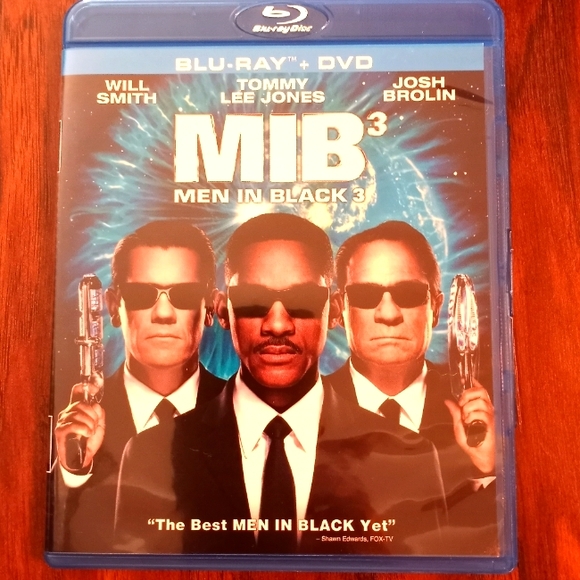 Sony | Media | Mib 3 Men In Black 3 On Bluray Dvd Will Smith | Poshmark